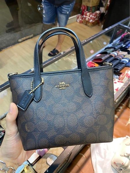 TÚI COACH TOTE MINI MONO TRẮNG – Shoedogvn