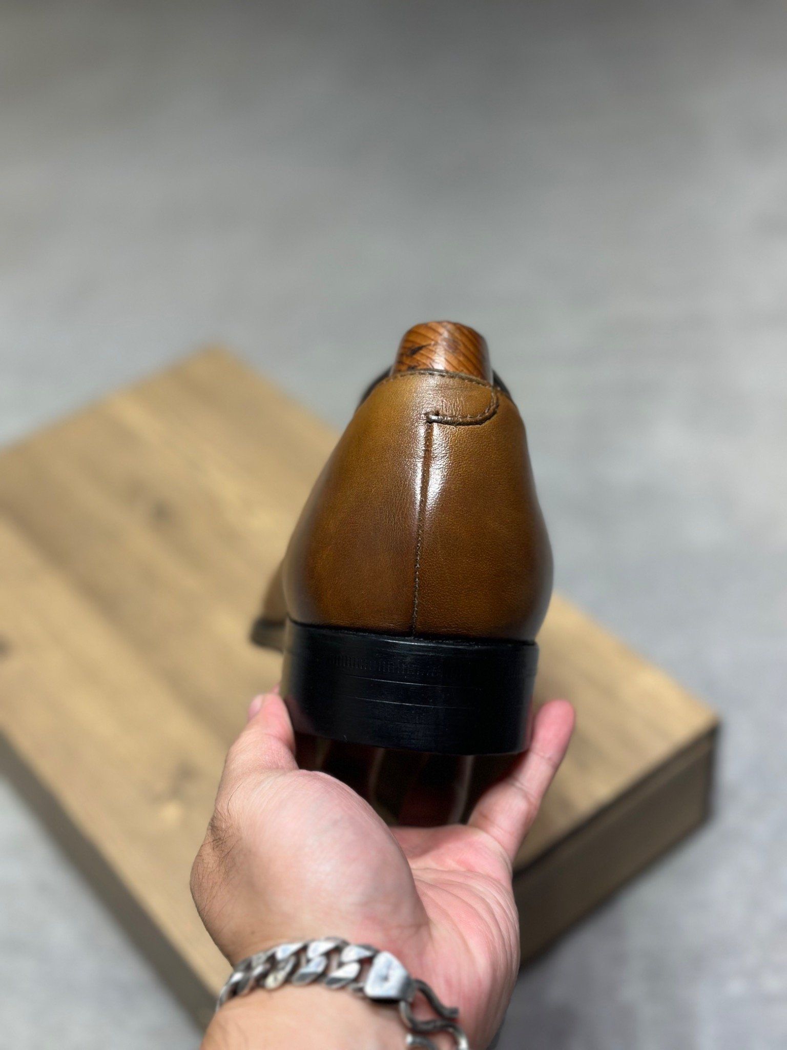 ZARA 42-42,5 – L.I DRESS MAN