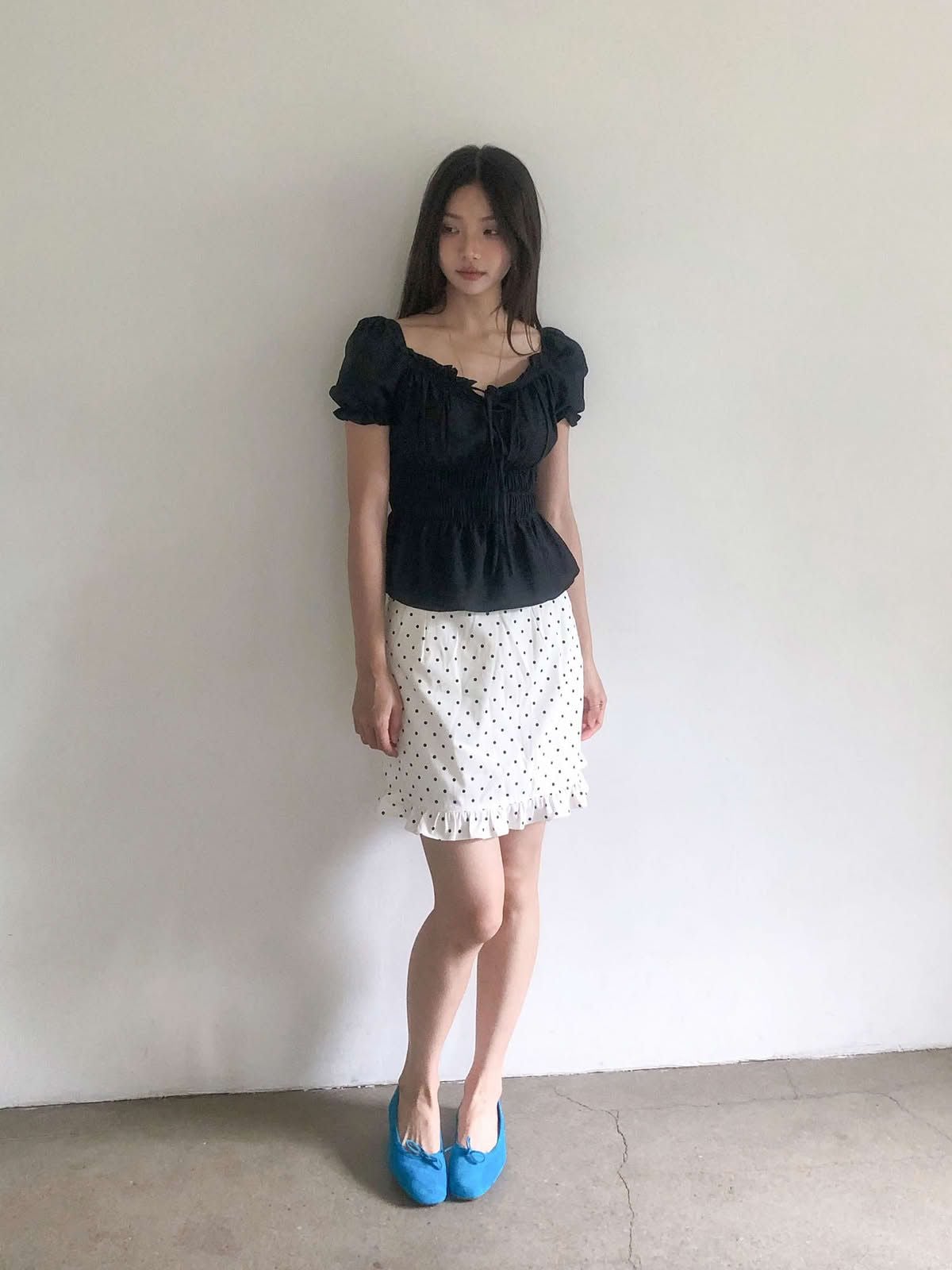 Ruffle U-neck - NARCIS