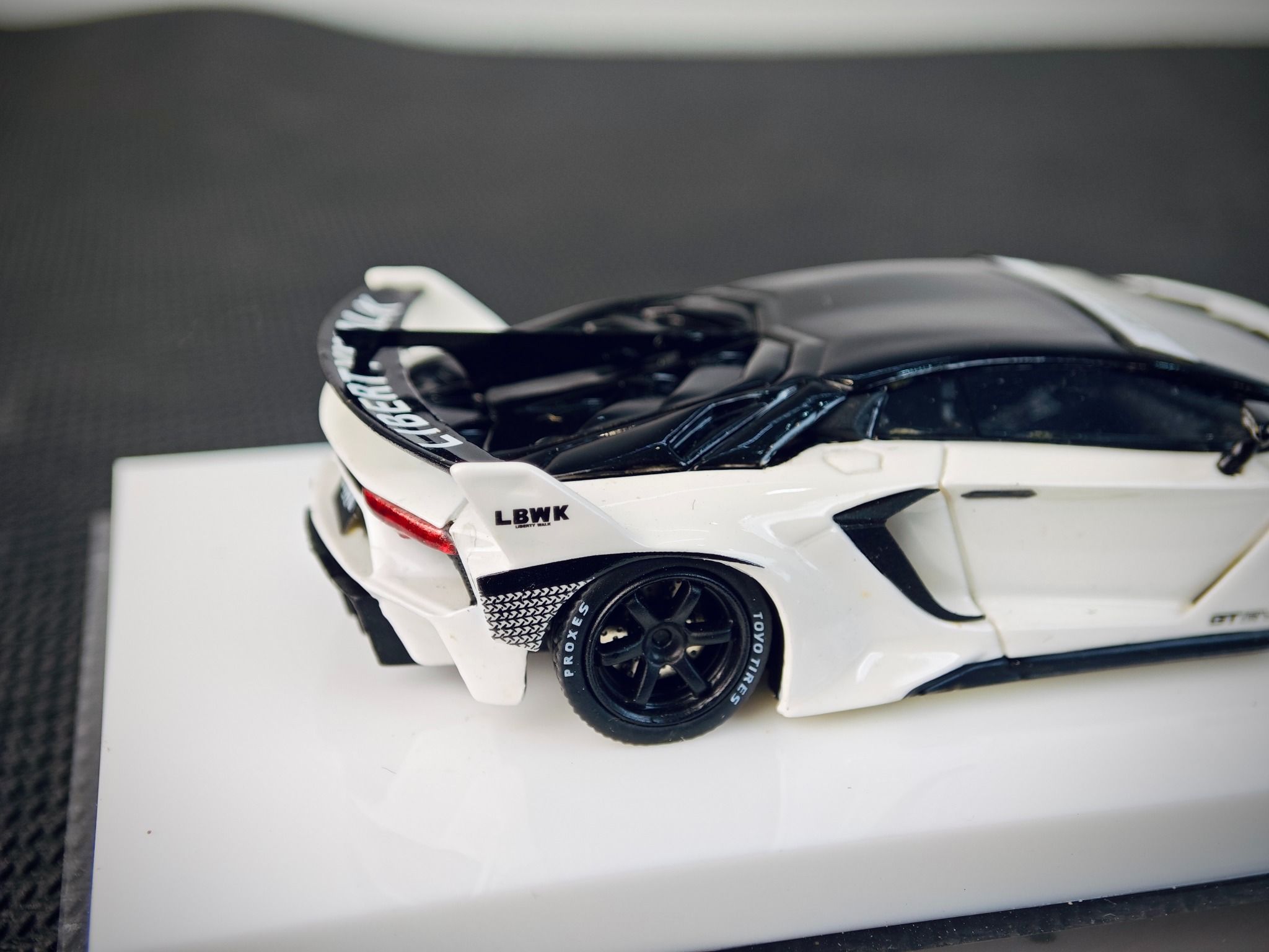 [PASS] [LOOSE] Scale Mini 1/64 Lamborghini LP700 GT EVO White – DaboxToys