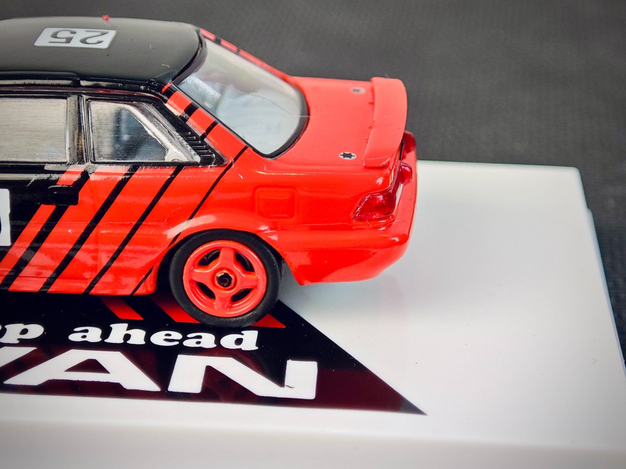 Mô Hình Tĩnh 1:64 Toyota Corolla Levin AE92 JTCC #25 - Tarmac Works 1 ...