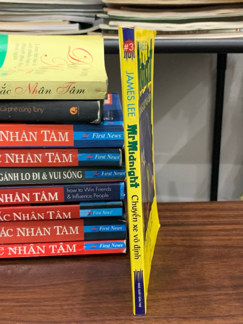 Mr Midnight Kinh hoàng lúc nửa đêm 3: Chuyến xe vô định, Cá vàng báo ...